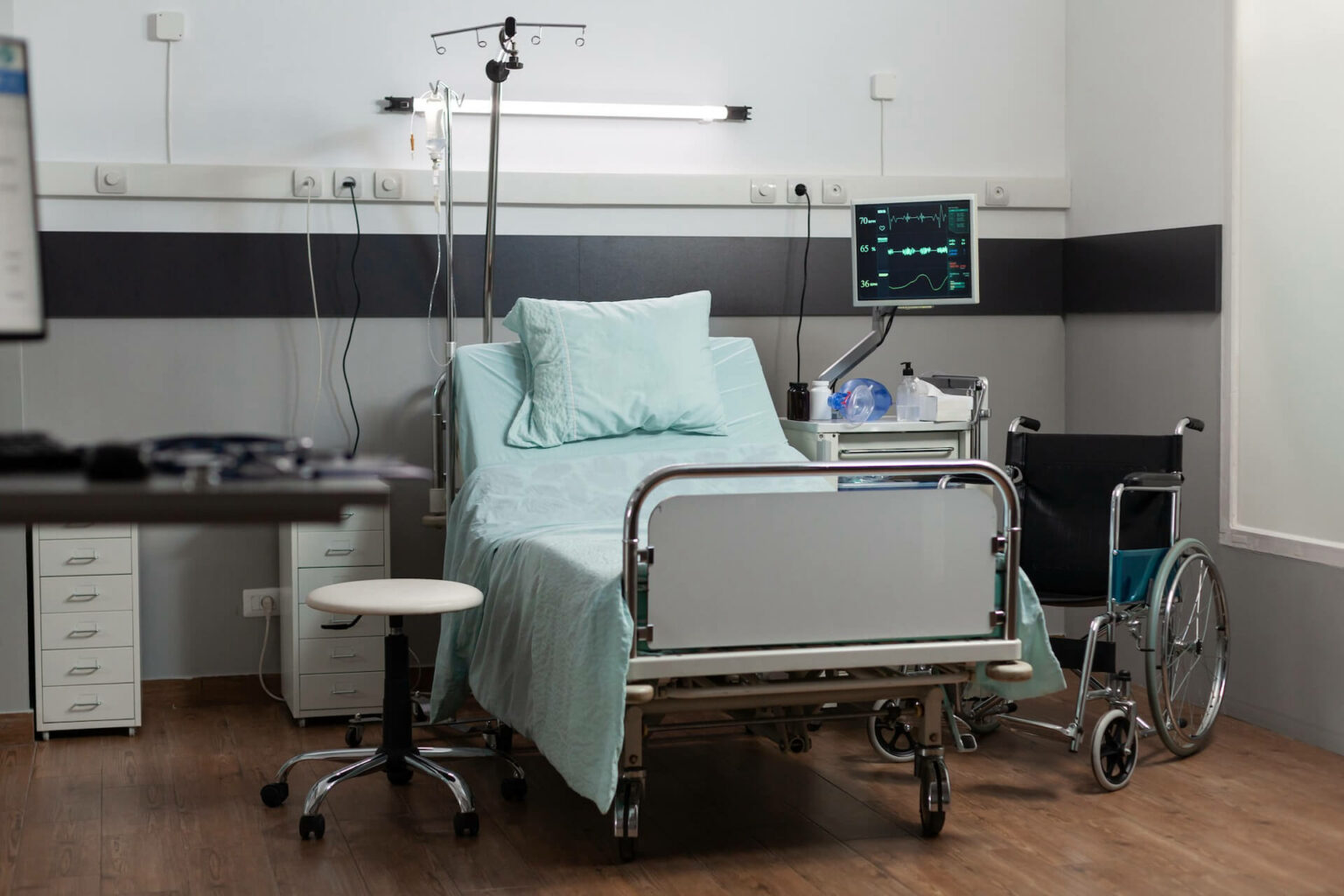 How to Alleviate Back Pain from Hospital Bed - Dermolex